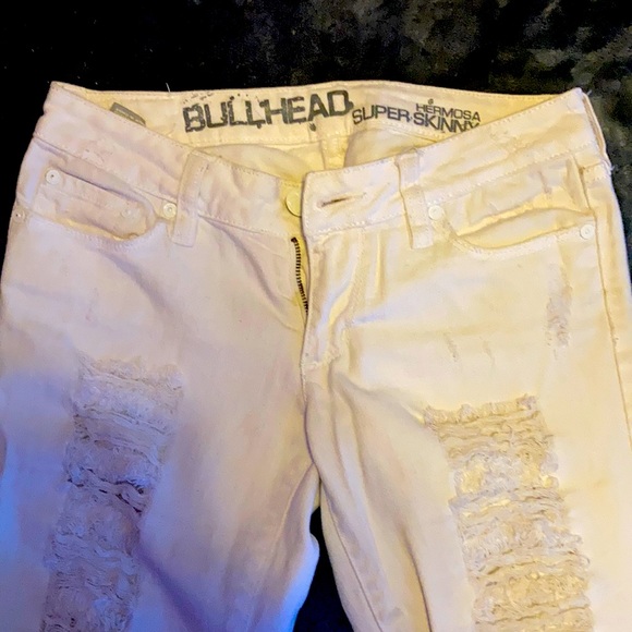 Bullhead | Jeans | Bullhead White Distressed Skinny Jeans | Poshmark